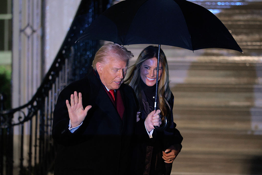‘Out with Her Robe and High Heels?’: Melania Trump’s Rare Return to ...
