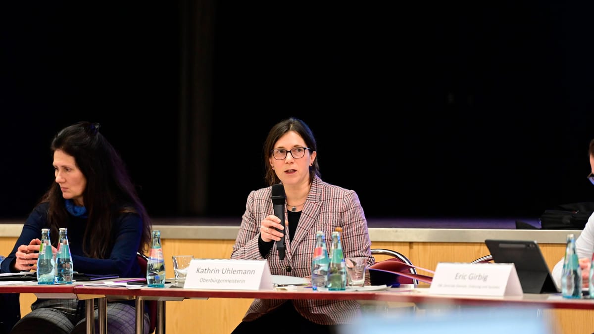 CDU stimmt mit AfD gegen eigene Oberbürgermeisterin