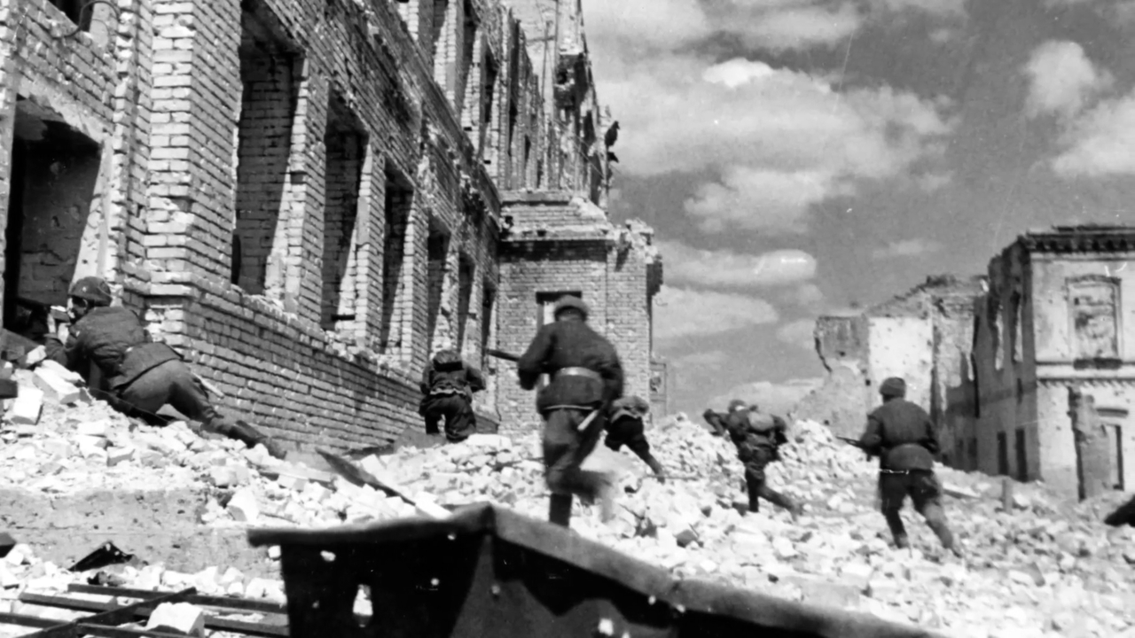 58 Days to the Breaking Point: The Soviet Stand That Stopped Hitler at ...