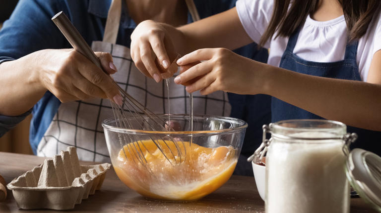 10 Old-School Cookie Flavors Your Grandma Grew Up On