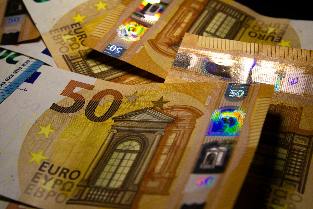 ΟΠΕΚΑ: Κληρώνει σήμερα 1.000 ευρώ – Πώς θα μάθετε αν τα λάβατε