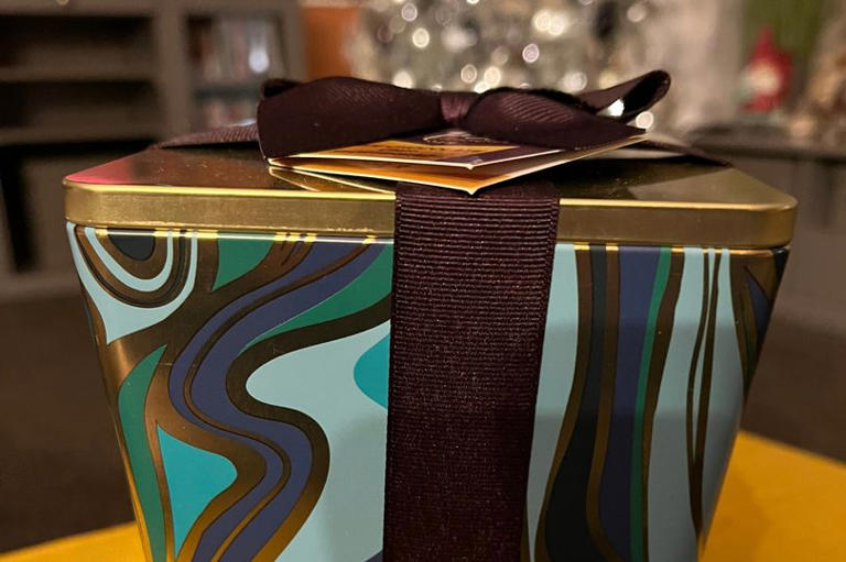 The 'stunning' £8 Sainsbury's tin turning heads this Christmas