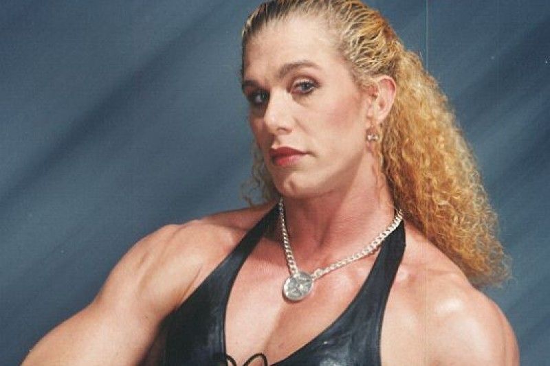 10 Tallest Bodybuilders Ever- Male and Female