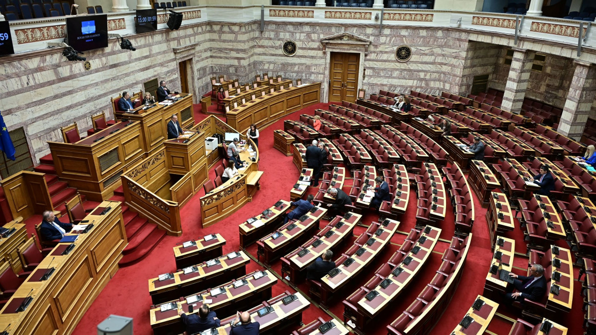 Βουλή: Κοινό αίτημα από ΠΑΣΟΚ, ΣΥΡΙΖΑ, Νέα Αριστερά για σύγκληση της ...