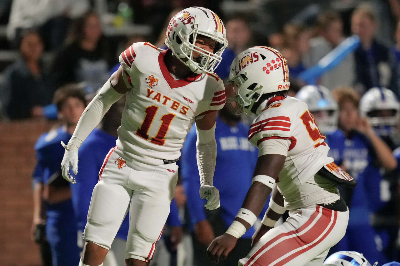 No title, but a revival: how Yates football found its old self again