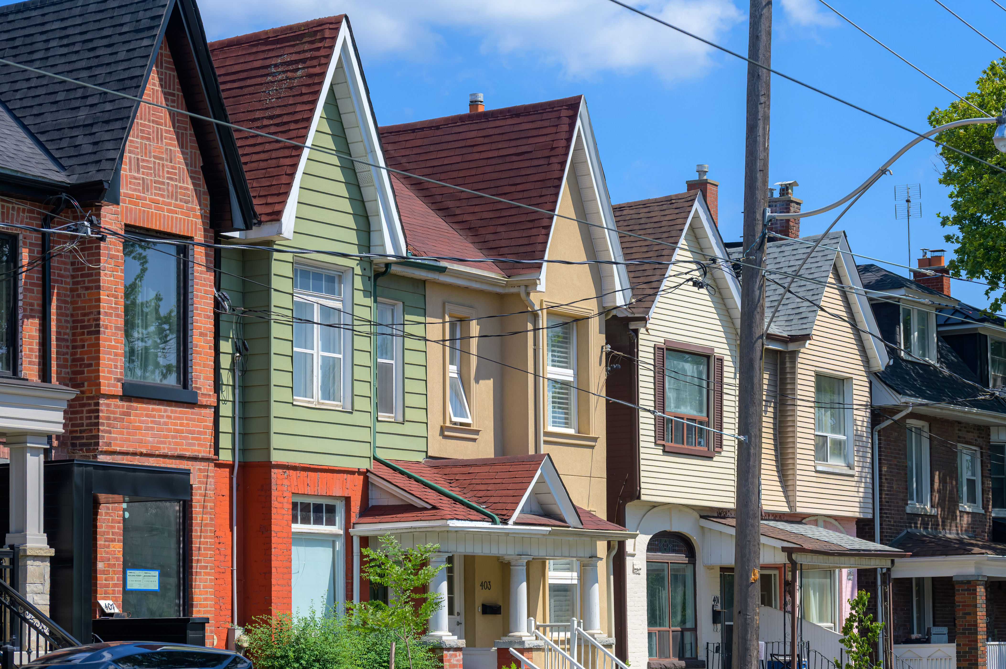 The average monthly mortgage in Toronto is now more than 110 per cent ...