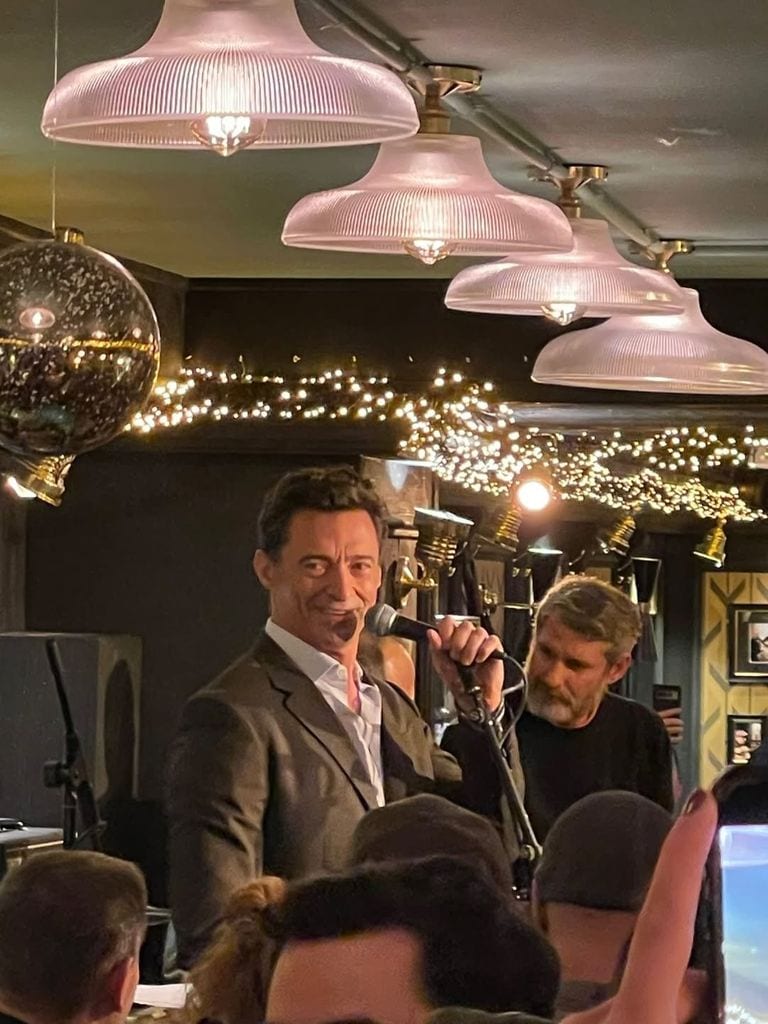 La romántica declaración de amor de Hugh Jackman a Sutton Foster tras ...