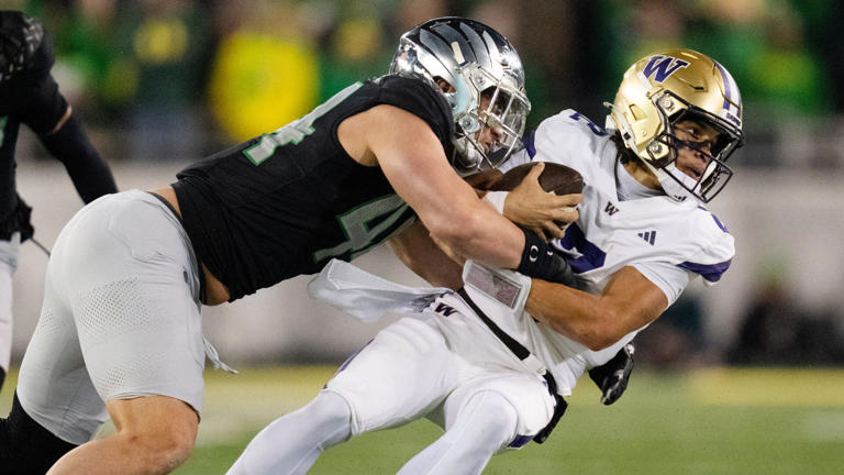 Oregon vs. Washington prediction, pick, odds, spread: Huskies look to ...