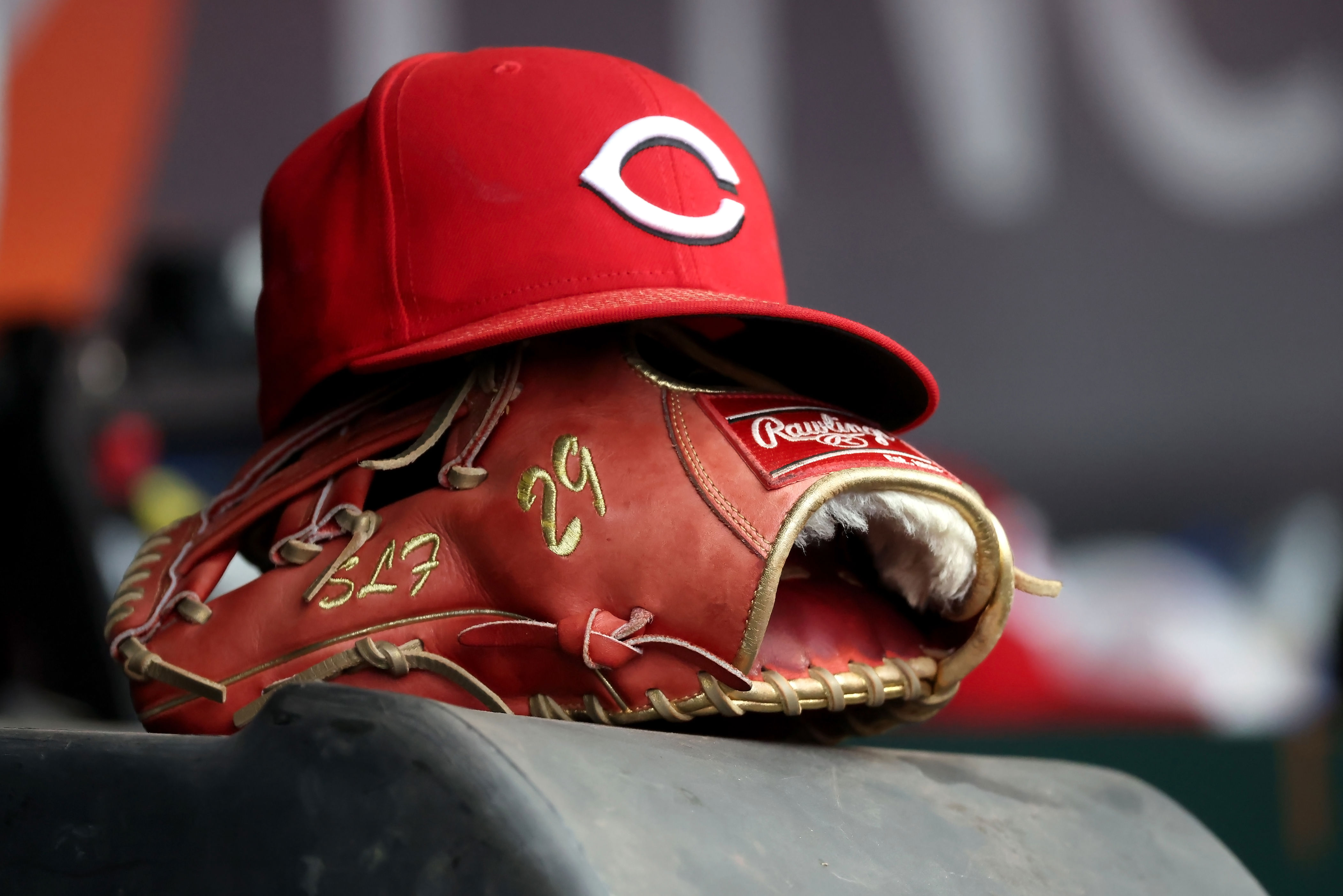 Cincinnati Reds TV Manager Dies; Tributes Flow From Broadcasters
