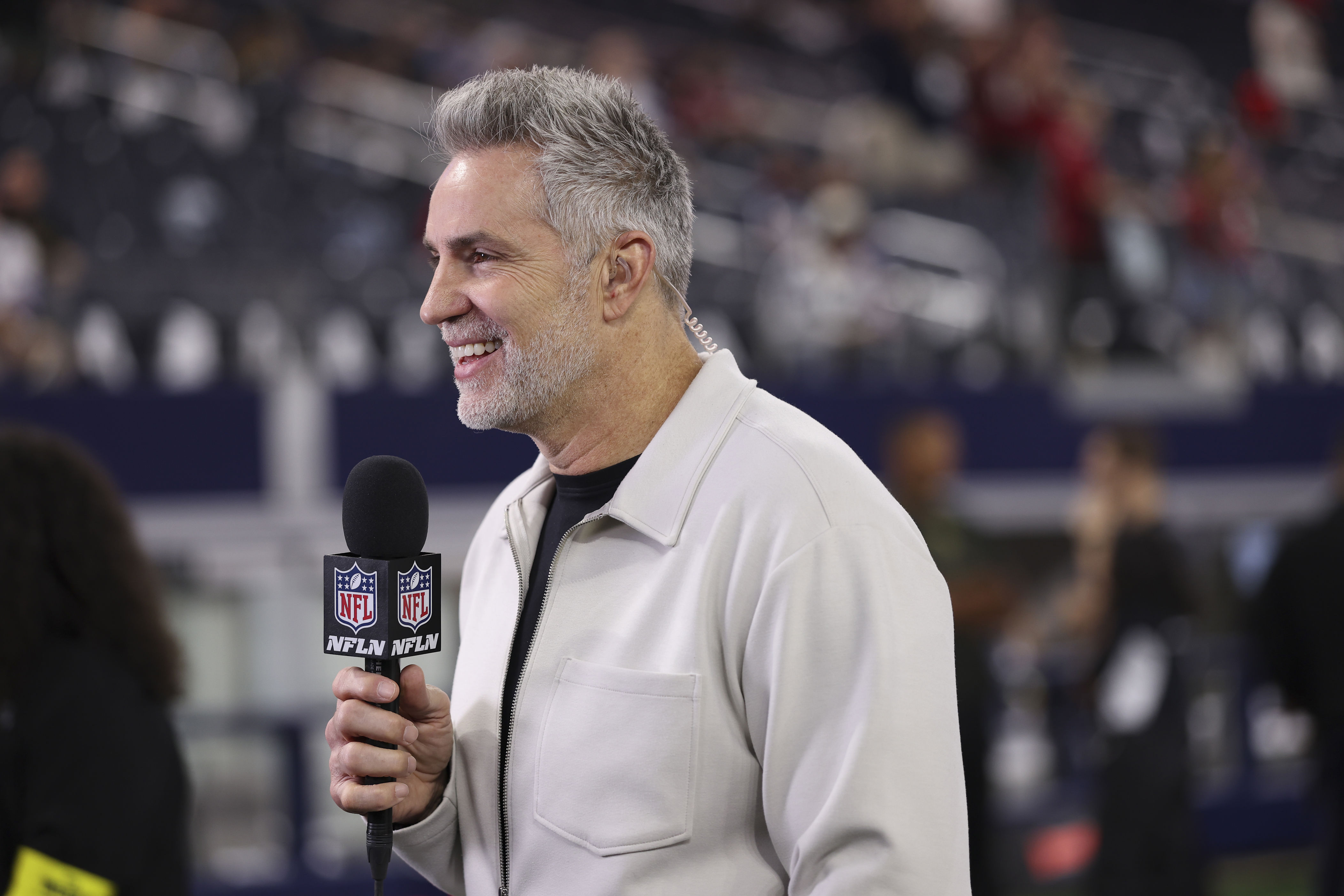 NFL legend Kurt Warner predicts winner of Super Bowl LX