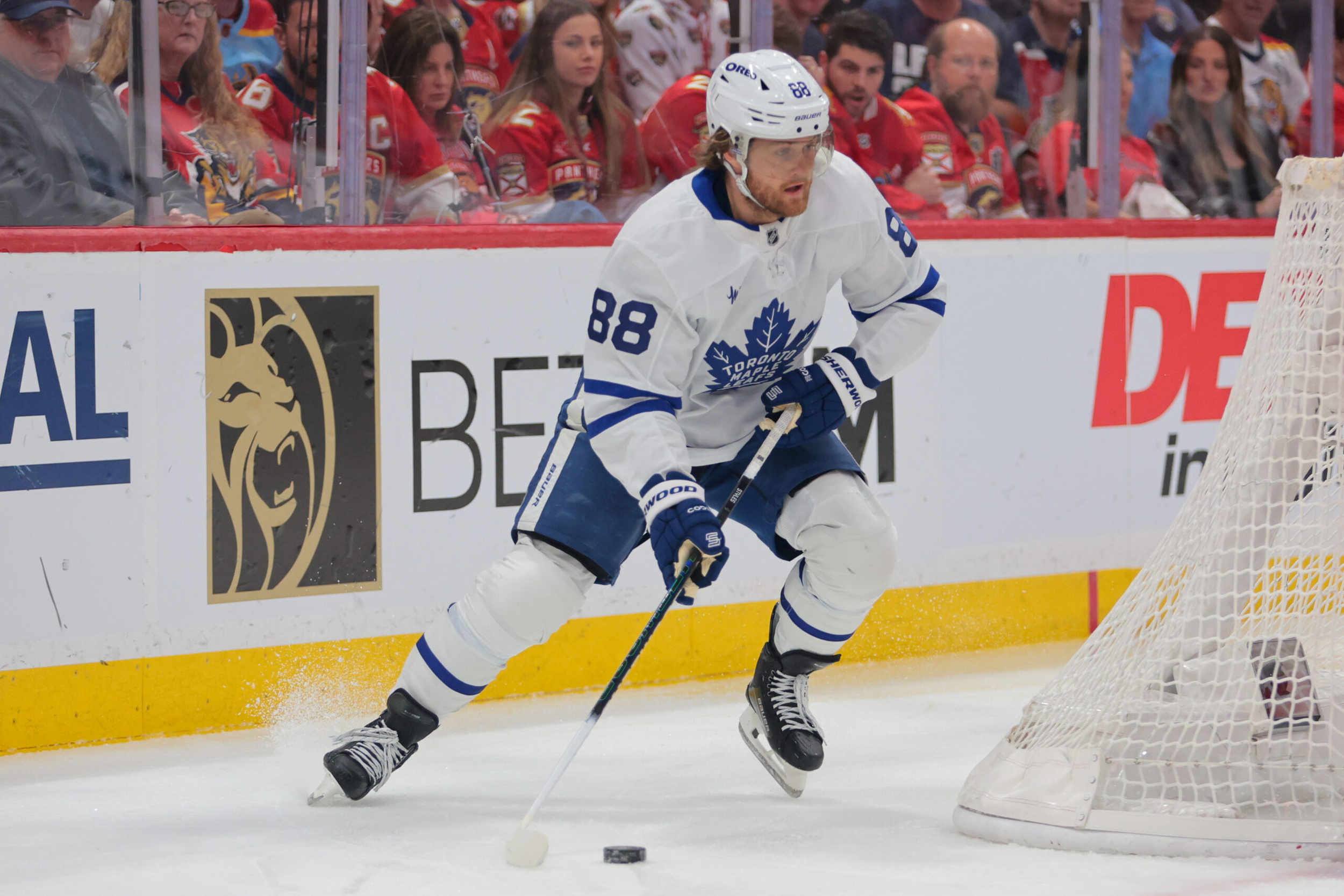 Maple Leafs’ William Nylander day-to-day, out vs. Red Wings, Easton ...