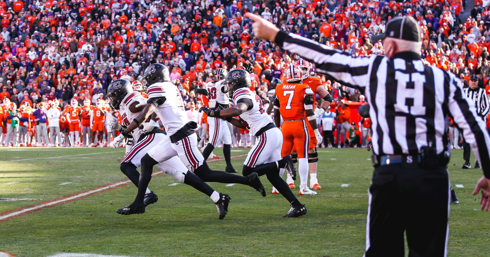 South Carolina chases first home win over Clemson since 2013 in 122nd ...