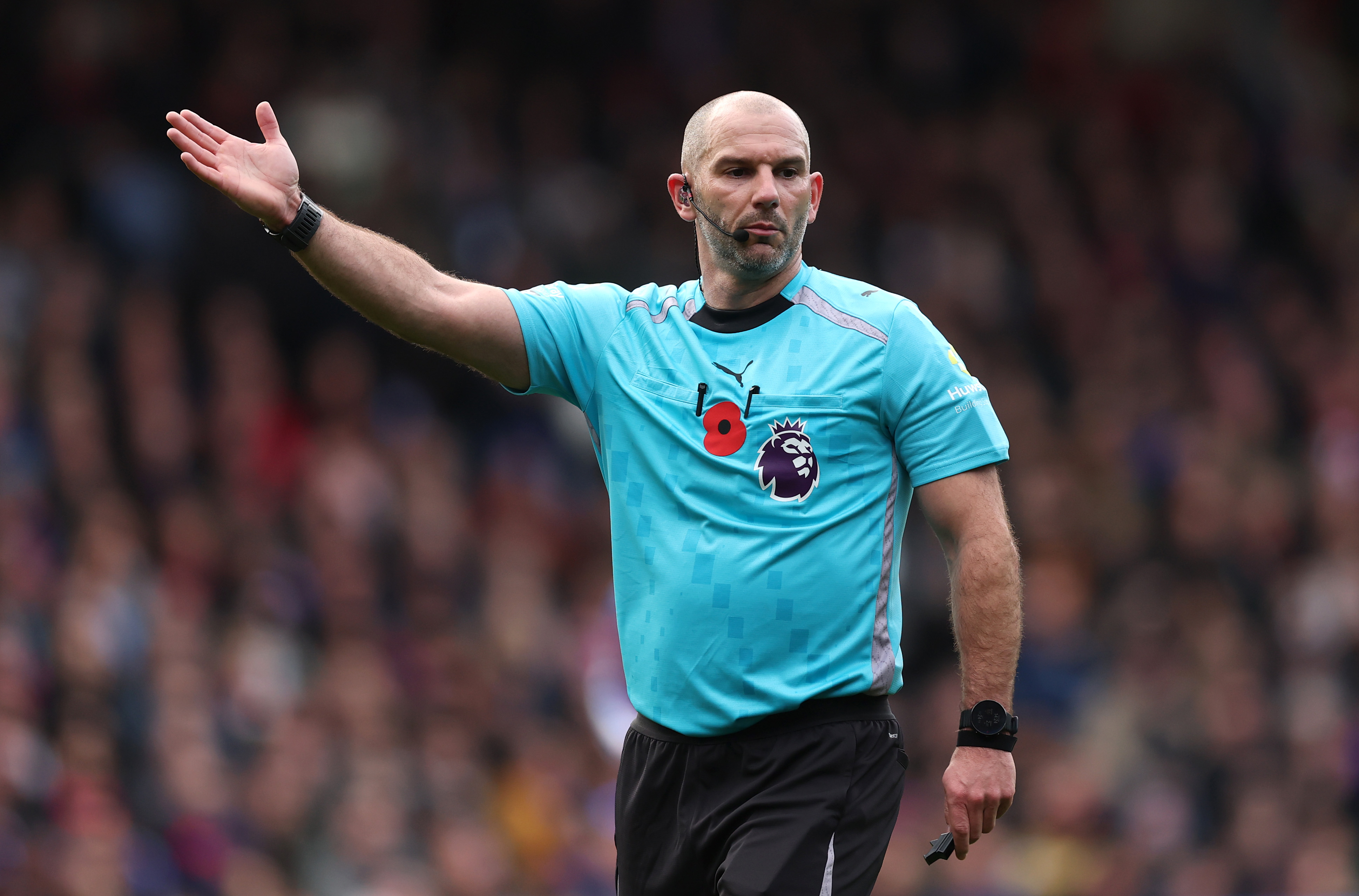 Sunderland vs Bournemouth: This is referee Tim Robinson's previous ...
