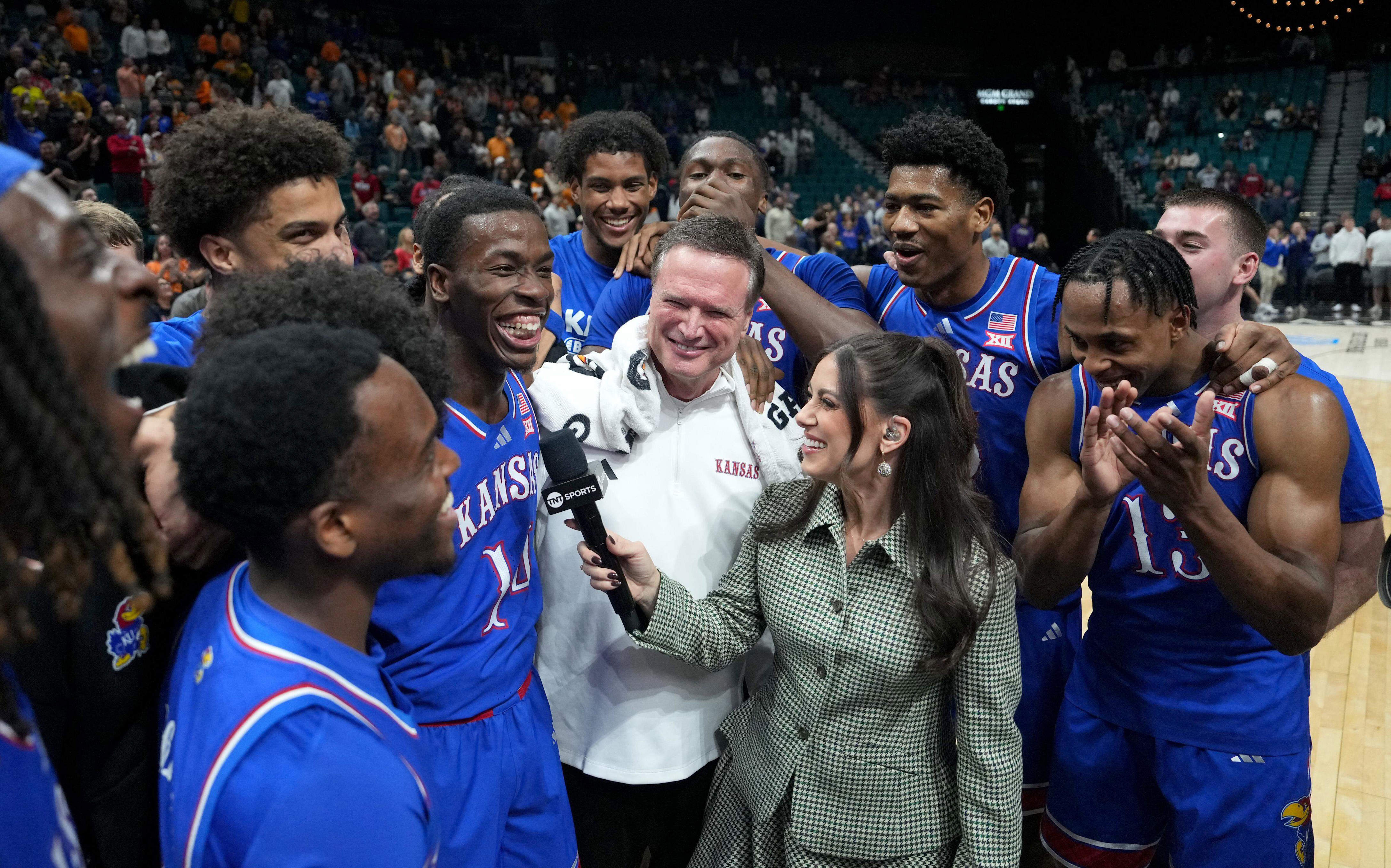 Bill Self says KU basketball is starting to bond. Here's what he wants ...