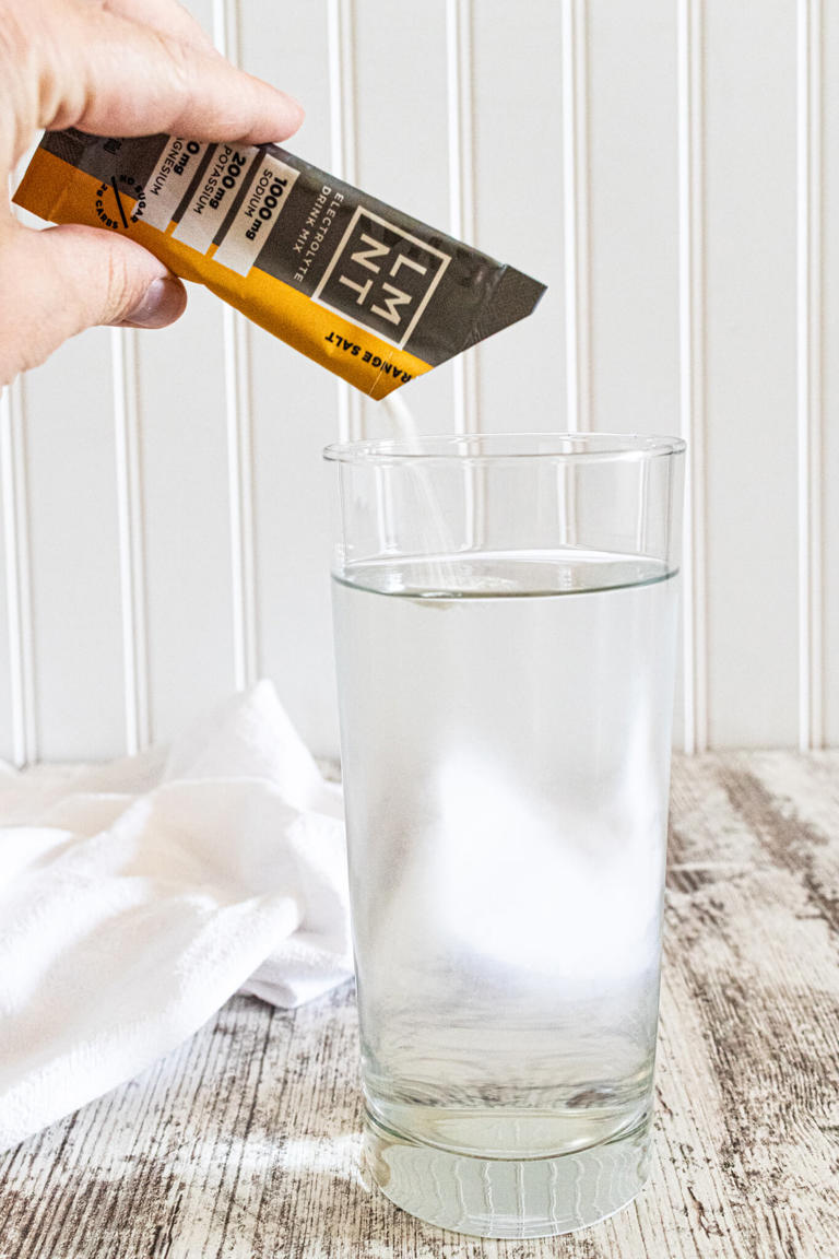 LMNT vs LiquidIV: The Nutrition Difference From a Dietitian