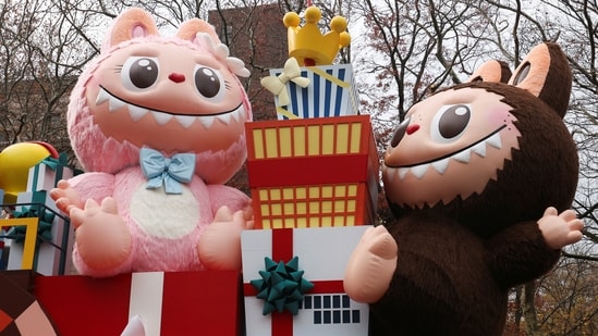 Macy's Thanksgiving Parade 2025: Labubu, Spider-Man, Toy Story floats ...