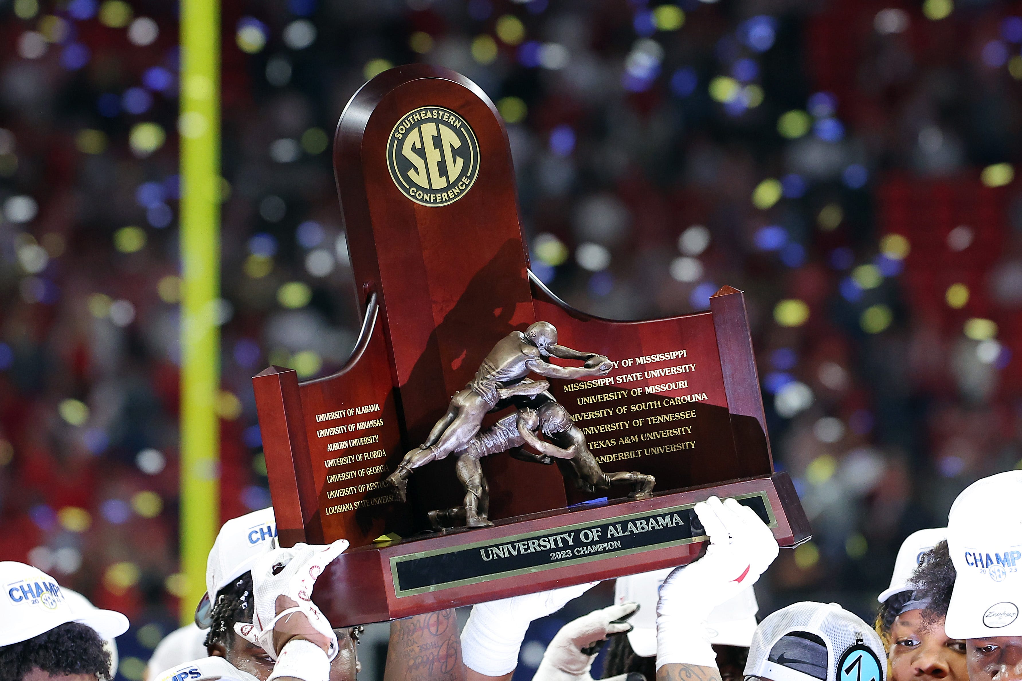 2025 SEC championship odds shift ahead of Rivalry Week