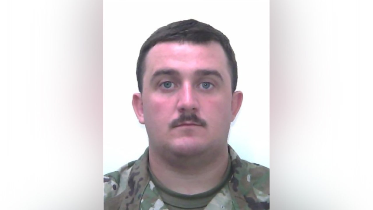 Trump invites families of two National Guard members shot in DC to ...