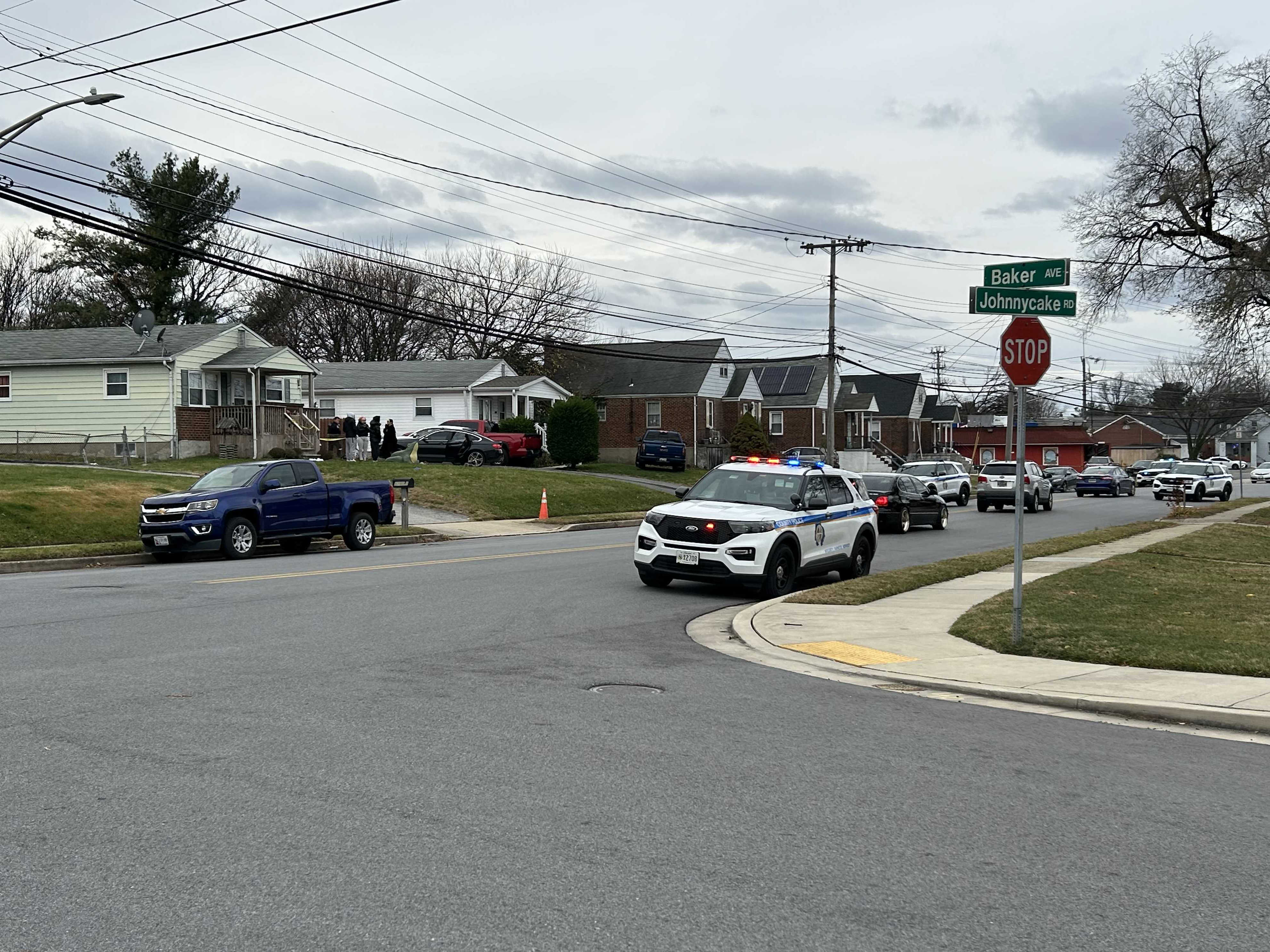 Woman critically injured in Thanksgiving shooting, suspect at large