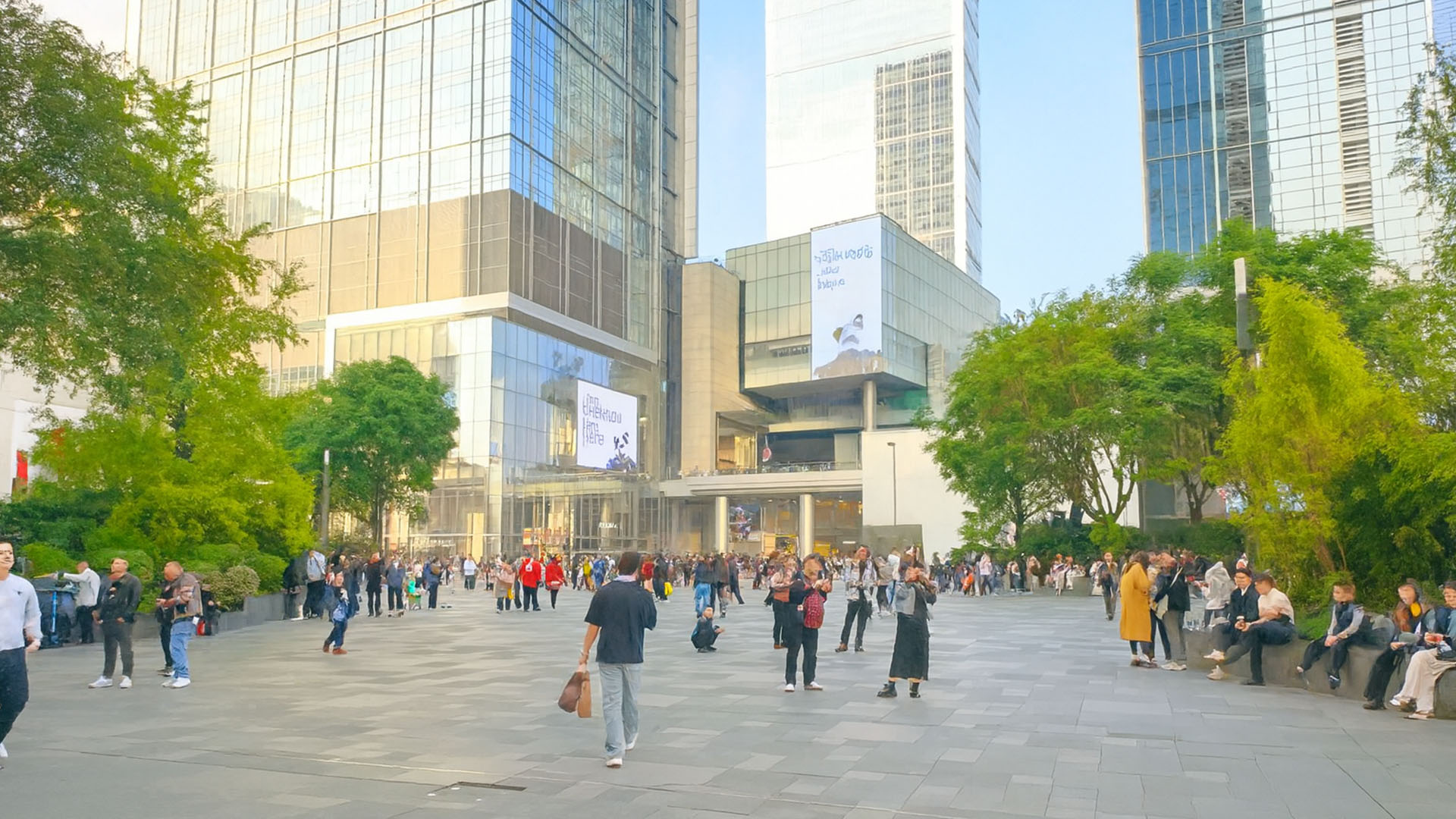 The Modern Heart of Chengdu Is Full of Life