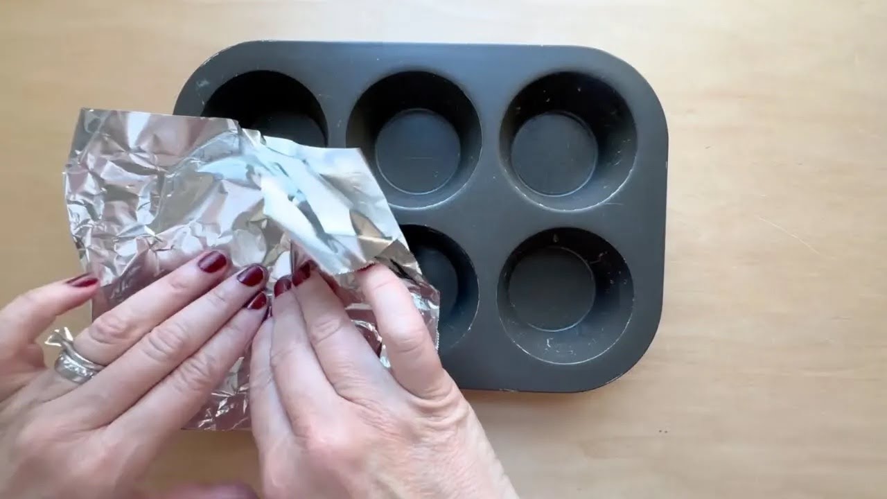 She sticks foil into muffin tins for this BRILLIANT Christmas idea!