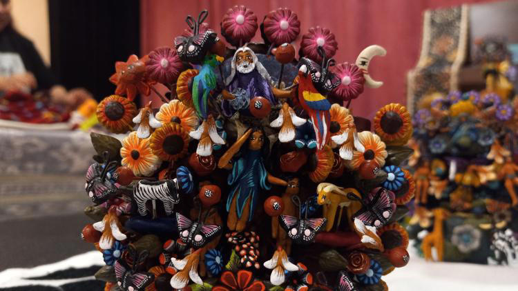 36th Annual International Peace Market returns to Esperanza Center ...