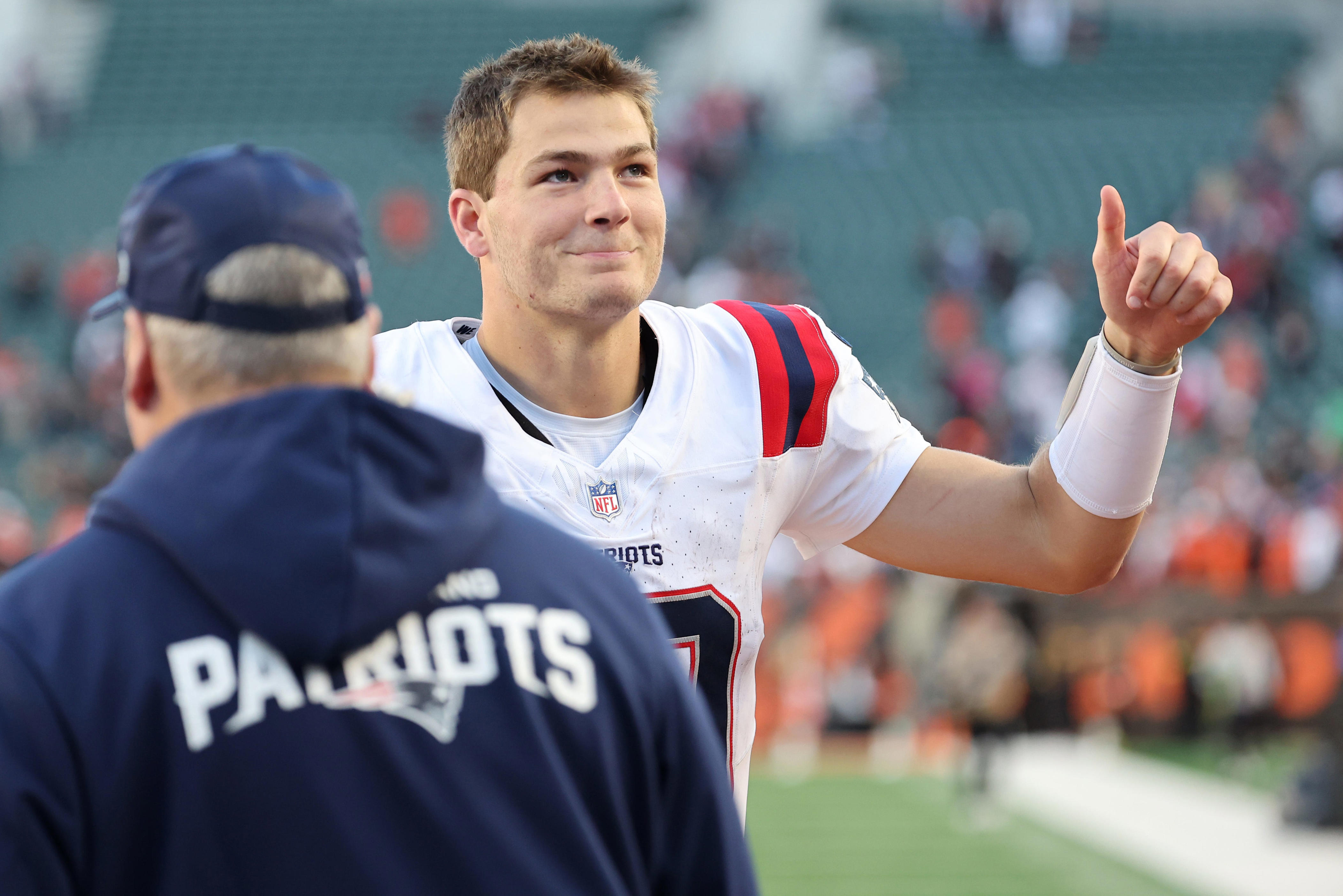 Drake Maye responds to Giants LB Brian Burns' recent critique
