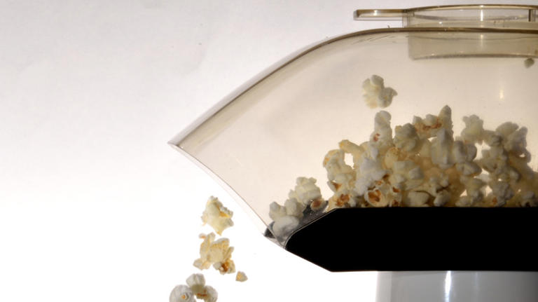 This Once-Popular Popcorn Gadget Is Now A Relic Of The 1970s