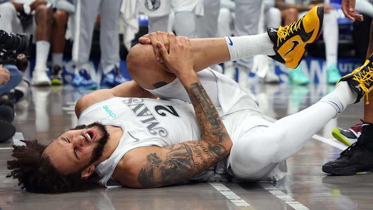 Mavericks can't let this injury disaster push them into another ...