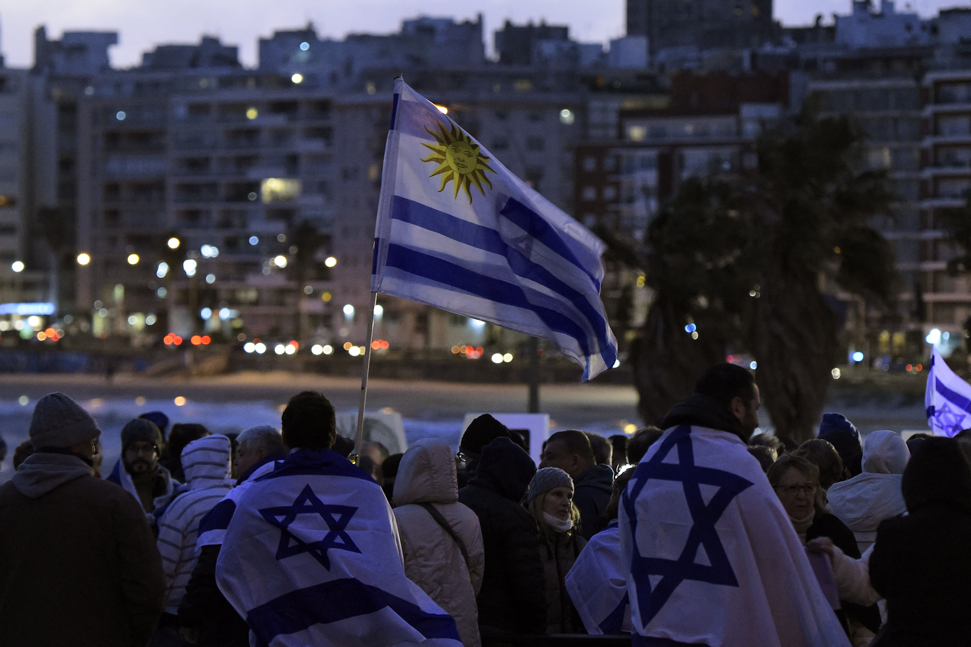 ‘Jews, we know what you did’: Jewish teens chased in antisemitic attack ...