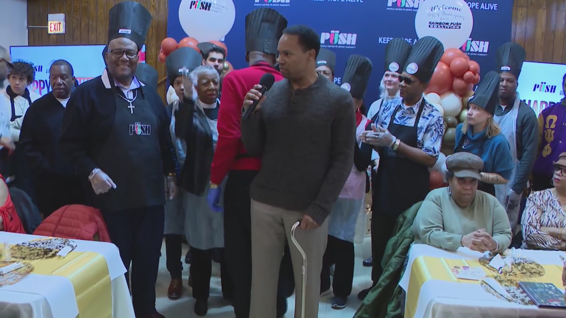 Rainbow Push hosts 40th annual Thanksgiving meal in Hyde Park