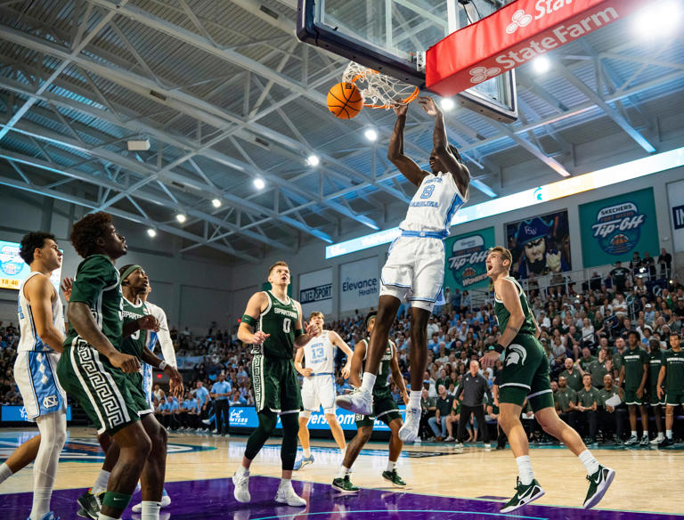 Michigan State remains perfect after decisive win over North Carolina