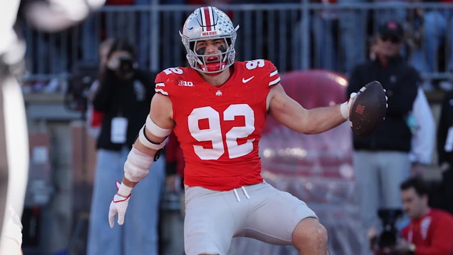 Ohio State vs. Michigan score prediction by expert football model