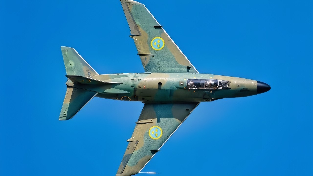 How the Saab 32 Fighter Sent a Big Message to the F-35