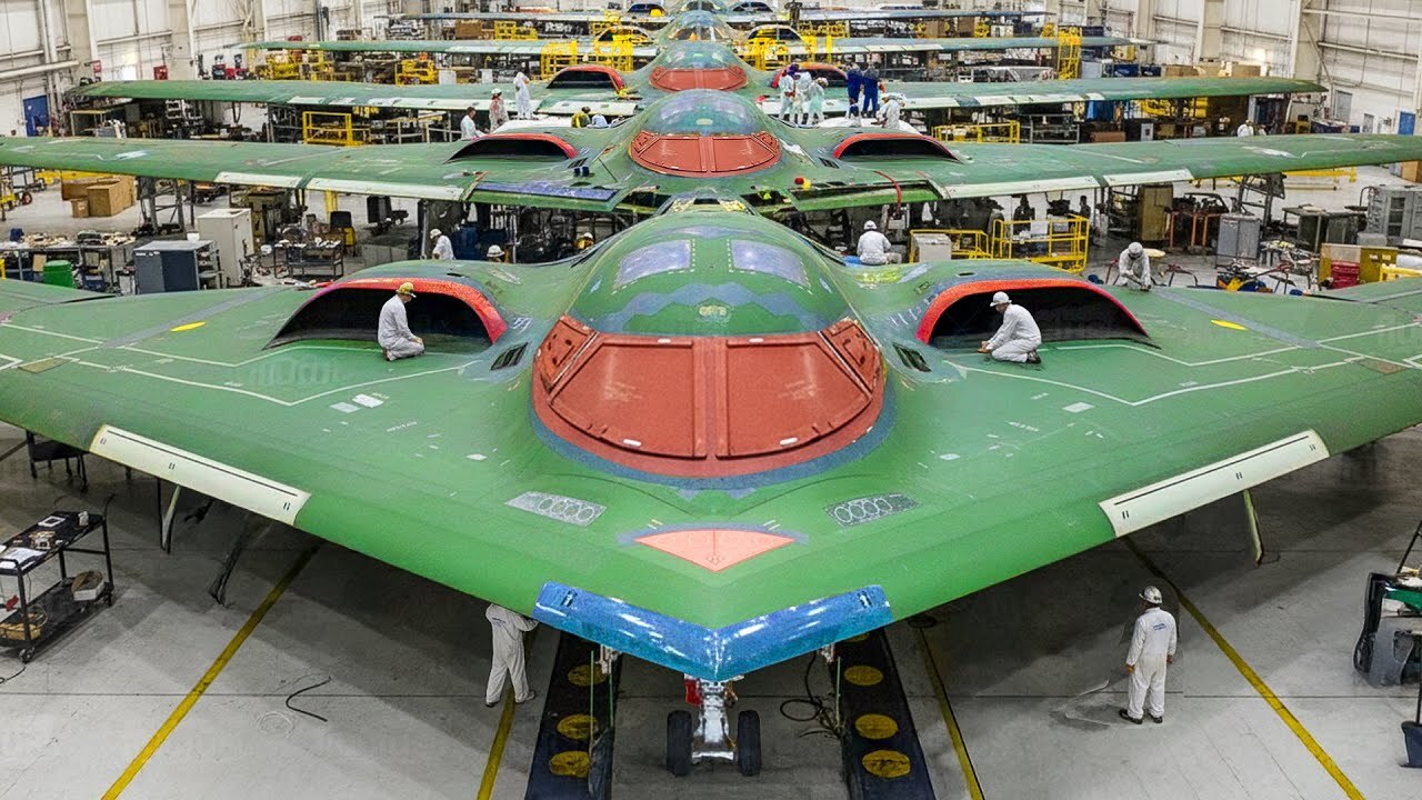How the US constructs its most advanced stealth jets from the ground up