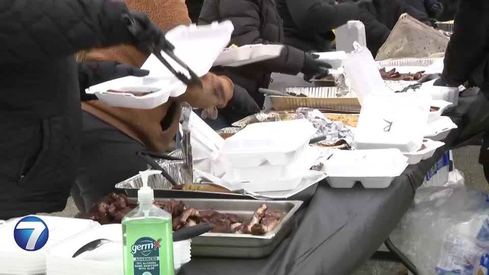 6th Annual Thanksgiving Feast takes place in Dayton