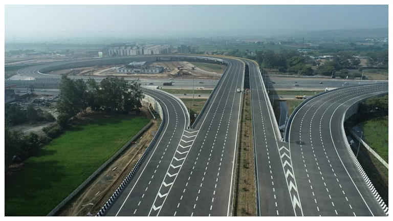 Delhi-Mumbai Expressway in Gujarat Underway, On The Verge Of Completion ...