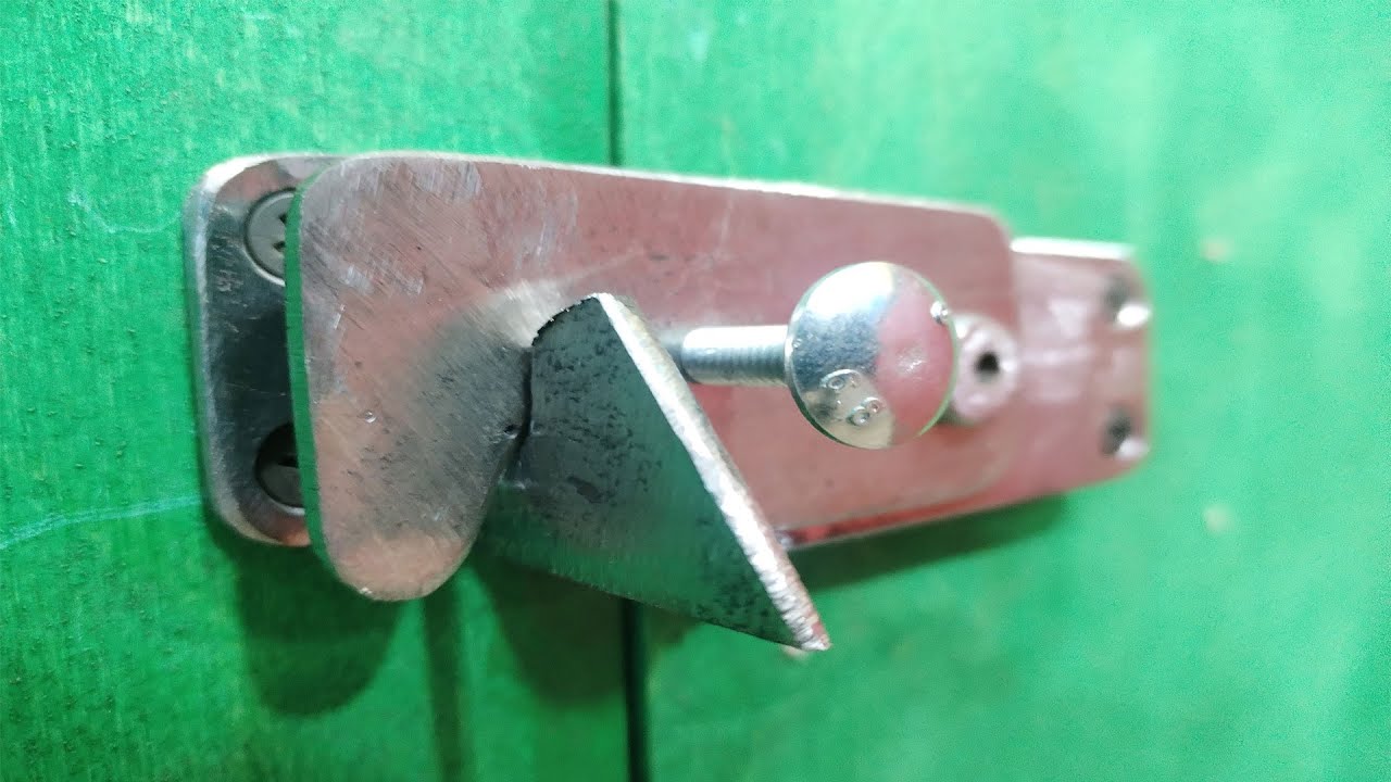 Amazing tools and creative ideas on how to make an automatic door latch