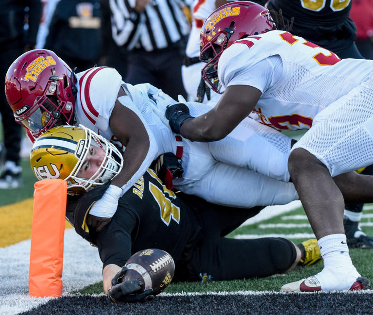 Alabama State stomps Tuskegee in Turkey Day Classic: Score, highlights