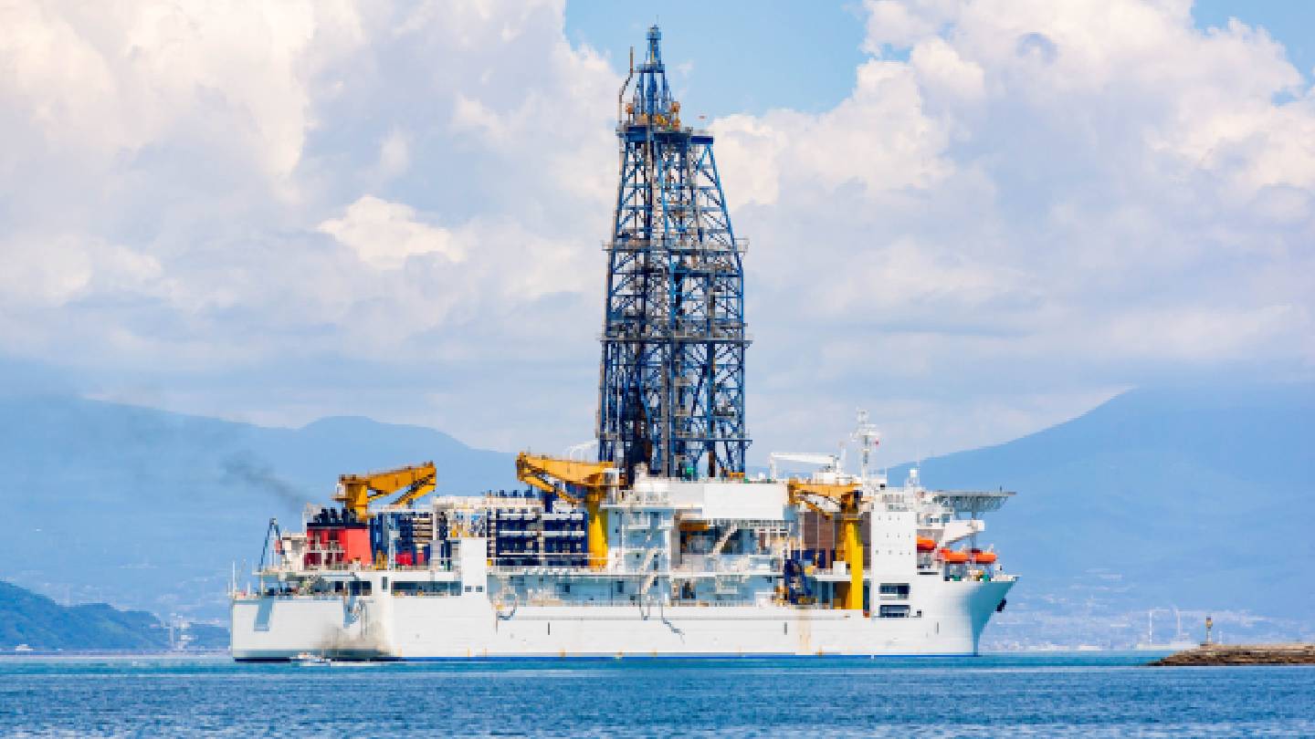 Shearwater secures OBN survey contract for Shell field in Malaysia