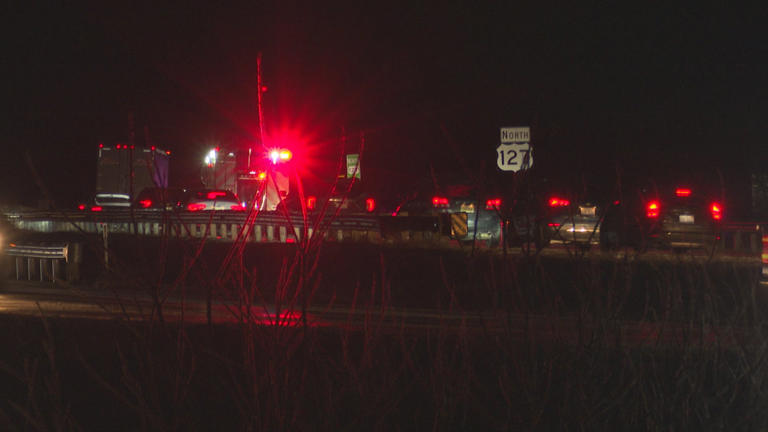 Multiple cars slide off US-127 in Jackson Co. on Thanksgiving night