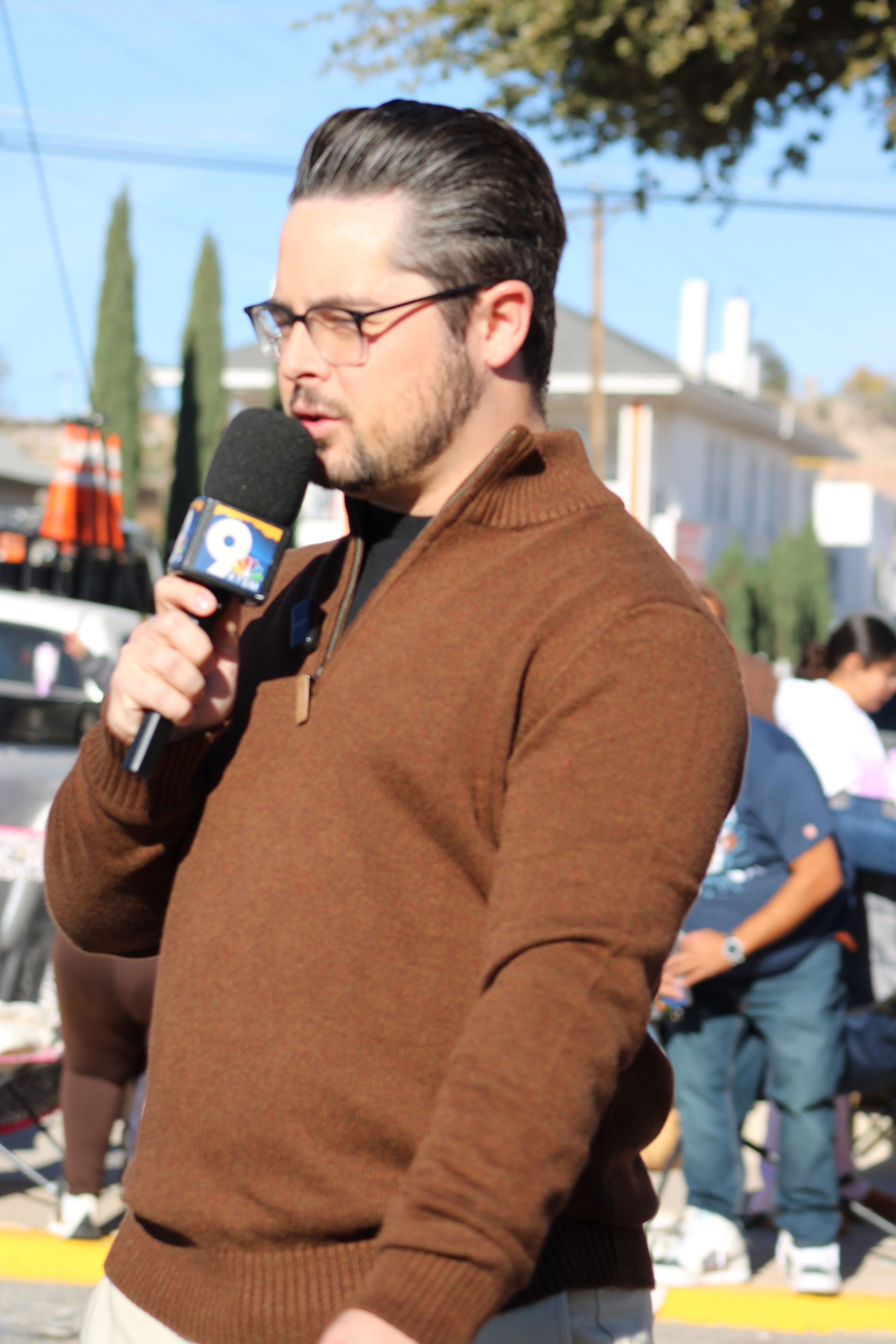 Photos: 89th annual Glasheen, Valles & Inderman Injury Lawyers Sun Bowl ...
