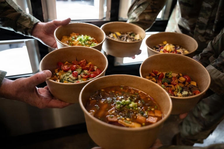 U.S. Army Opens First Robot Mess Hall in South Korea