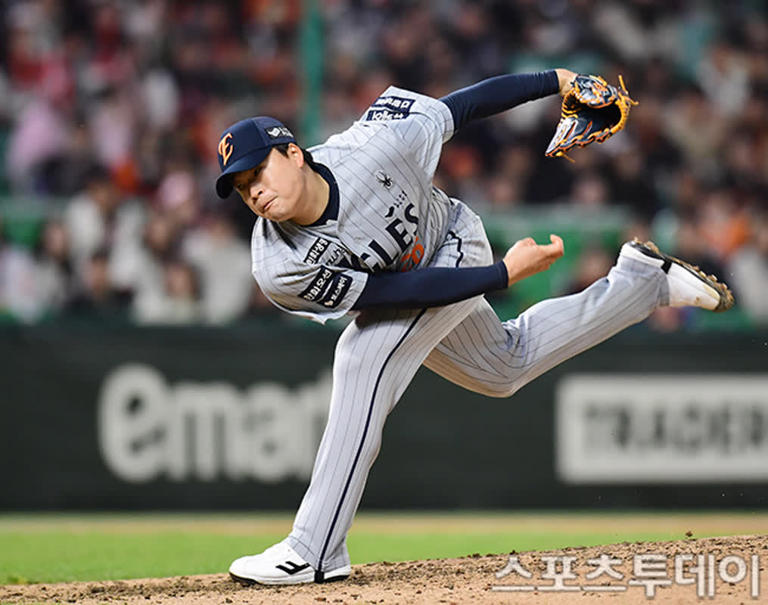 KT, '한화 FA 이적' 강백호 보상선수로 투수 한승혁 지명