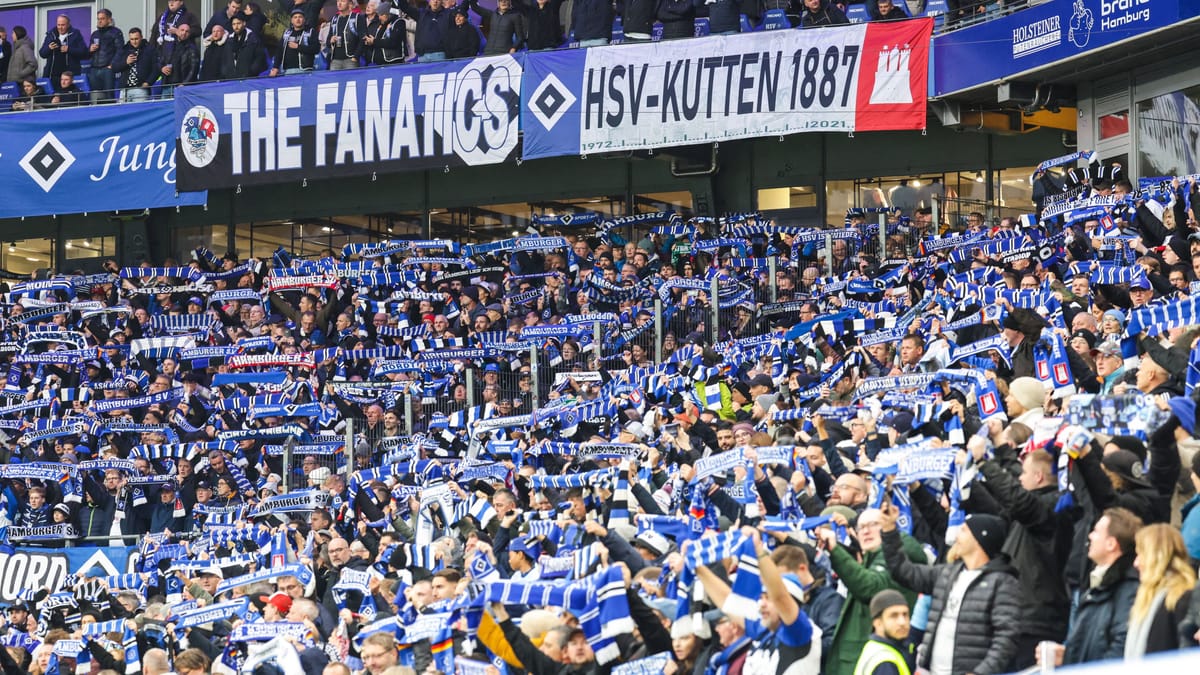 Schwer kranke HSV-Anhängerin staunt im Stadion