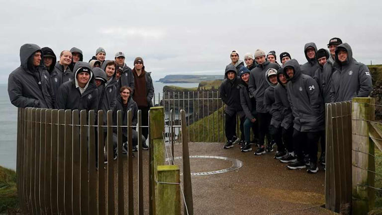 What's Gaelic for Game On? Friendship Four Headlines Holiday Hockey ...