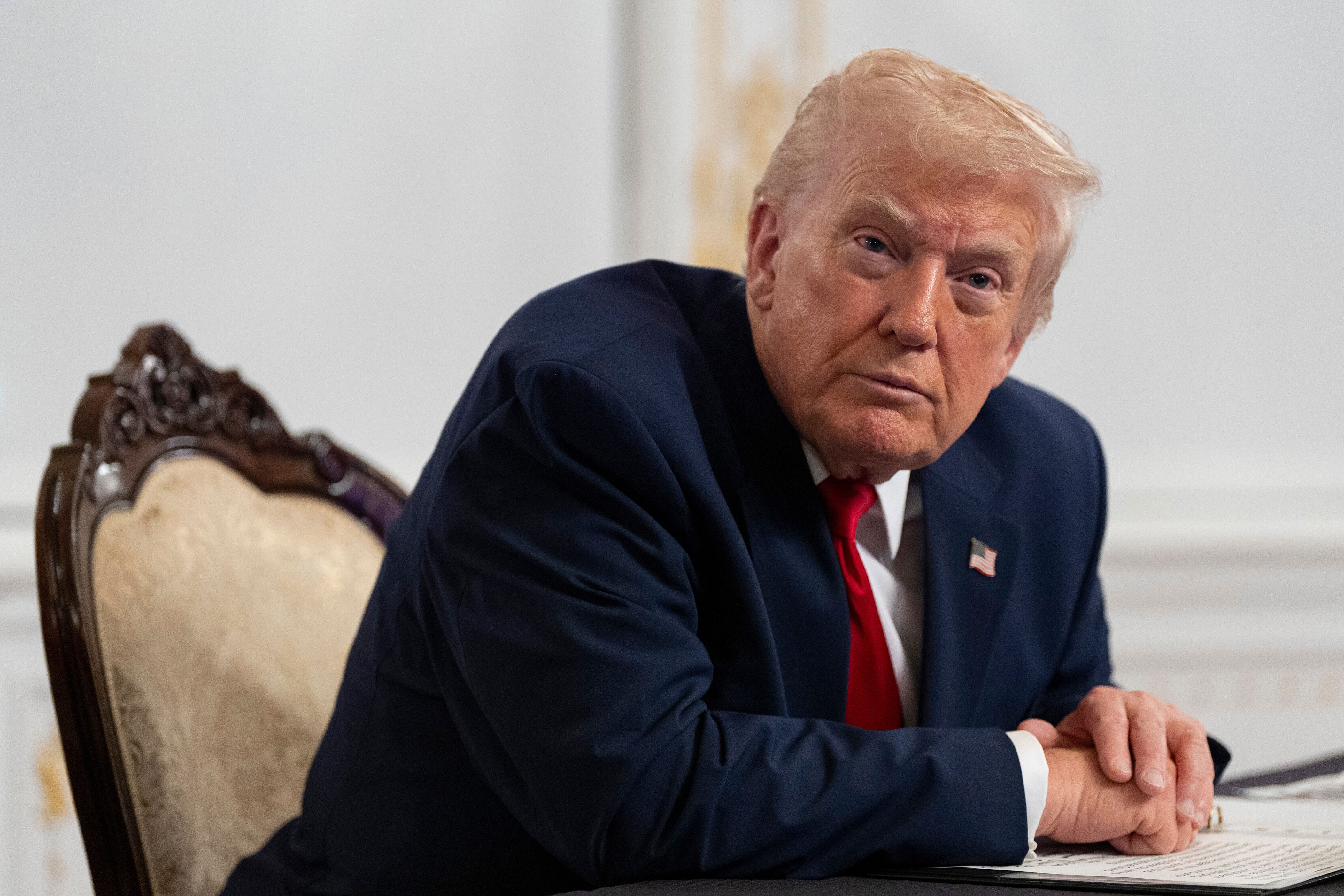 Donald Trump proposes eliminating income tax