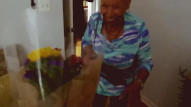 Soldier Surprises Grandma Who Raised Him With Great Granddaughter ...