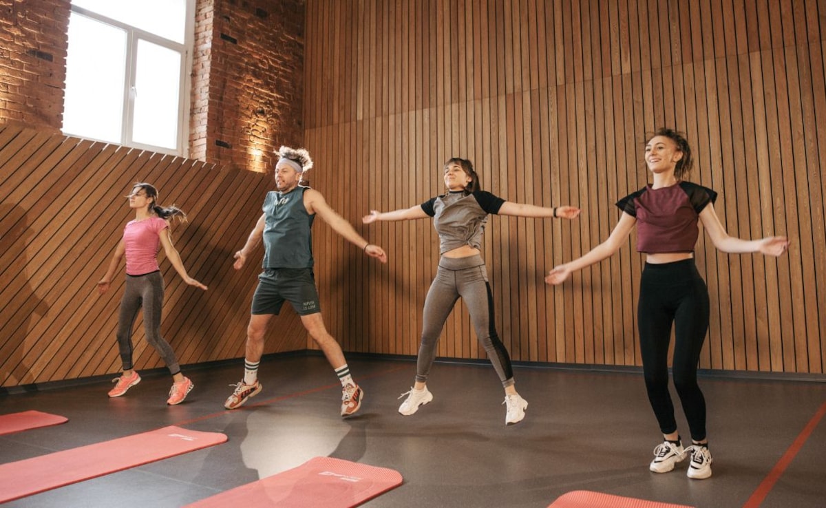 7 low-intensity cardio exercises that you can do at home