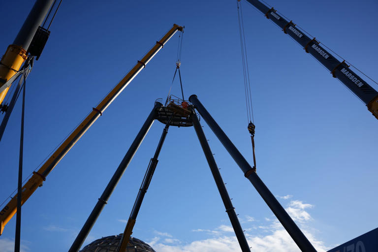 Blackpool Pleasure Beach ends season with spectacular fireworks – a ...